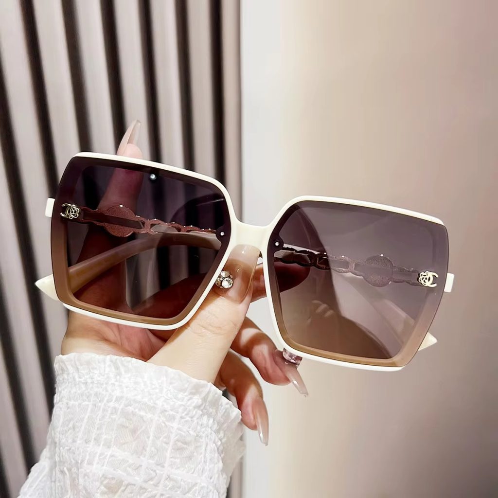 Luxury Folding Designer Vintage Cats Eye Sun Glasses Power Day Sale